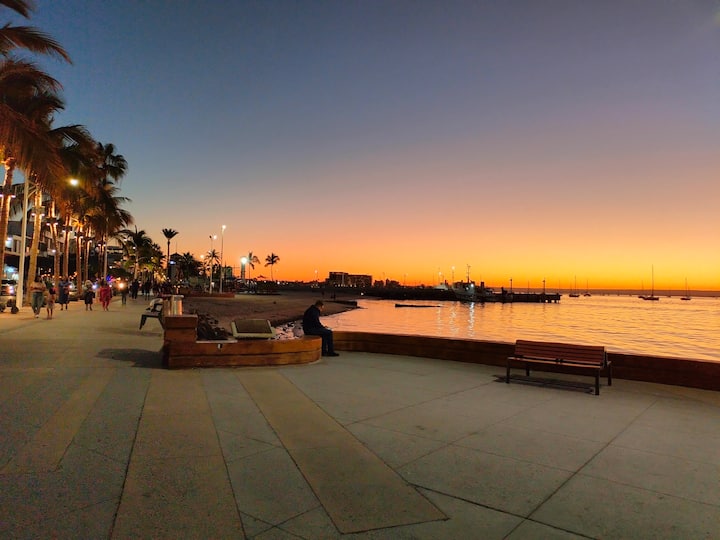 Amigos En La Paz Ii - La Paz