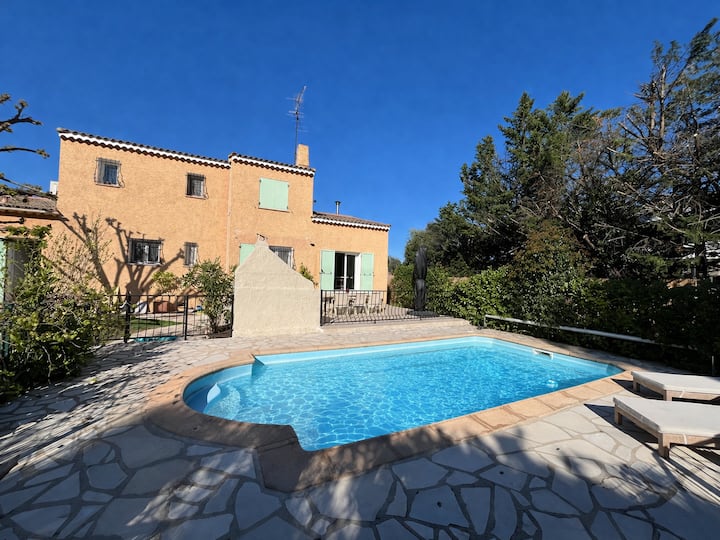 Villa Avec Piscine Privative Et Jardin Clôturé - Les Arcs