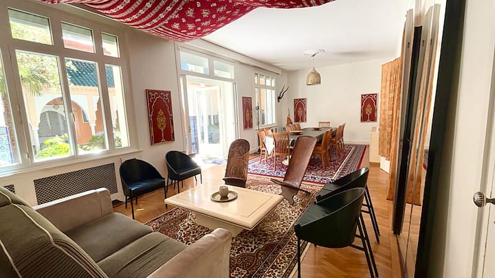 Riad Avec Patio En Plein Centre De Vichy - Vichy