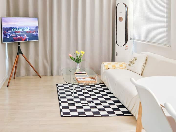 [3월특가]남포동•자갈치•감천문화마을•biff•부평야시장#역세권#무료짐보관#가족숙소#방2 - Busán