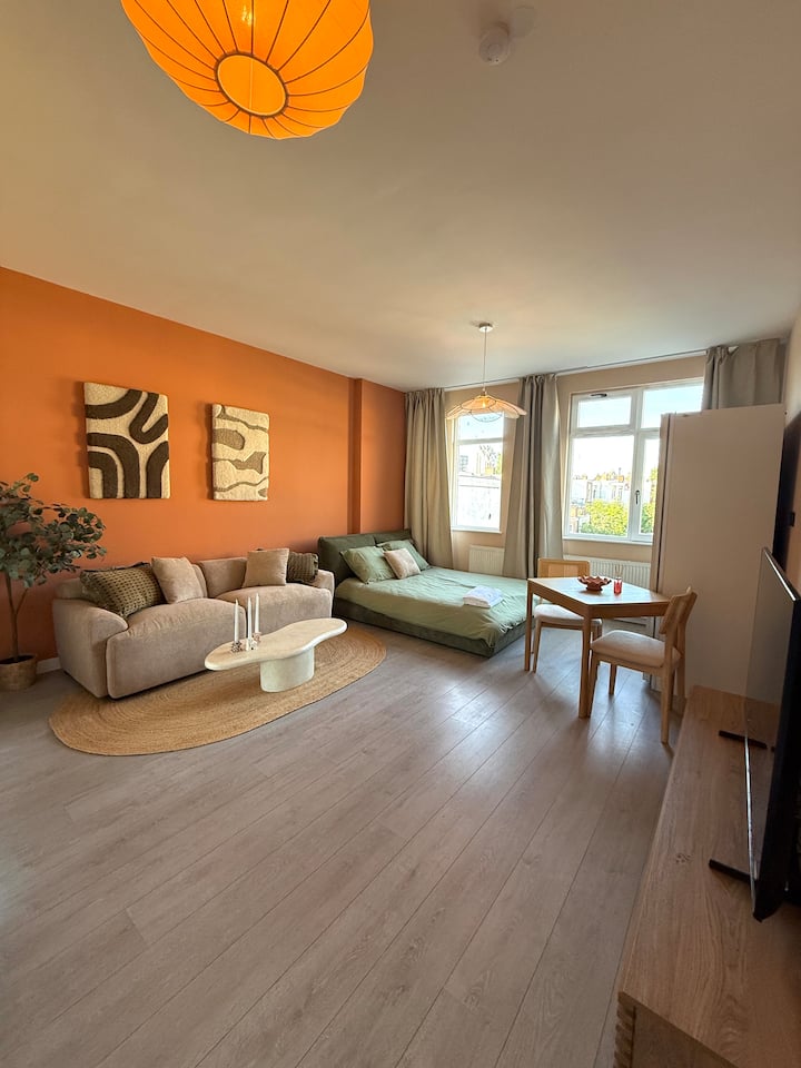 Simple Studio | The Hague Centre - Delft