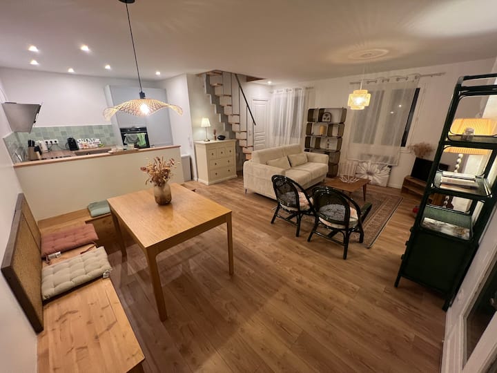 Charmant Gîte Rénové • Jardin Privé • Proche Mer - Courseulles-sur-Mer