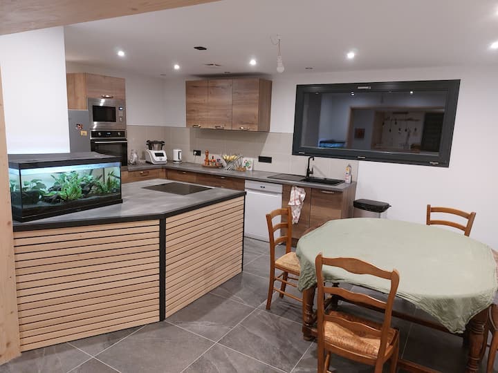 Loue Appartement Avec 3 Chambres. - Les Gets