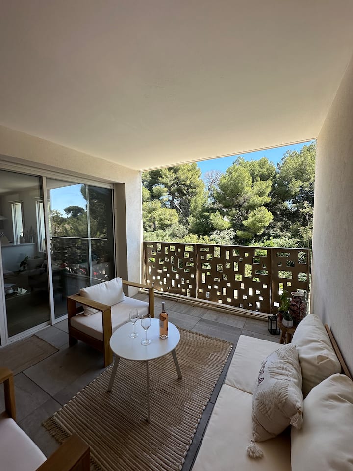 Appart’ovalie + Parking Privé Sécurisé + Clim - Montpellier