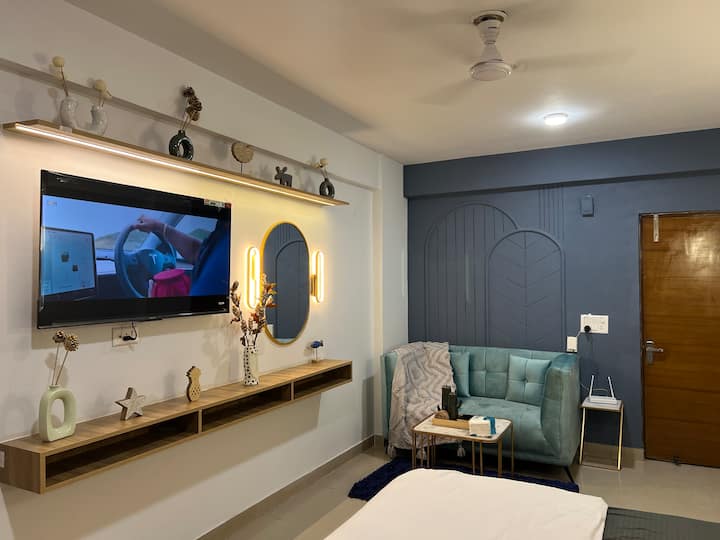 Cozy Crib 1rk Luxury Studio Apt - Ghaziabad