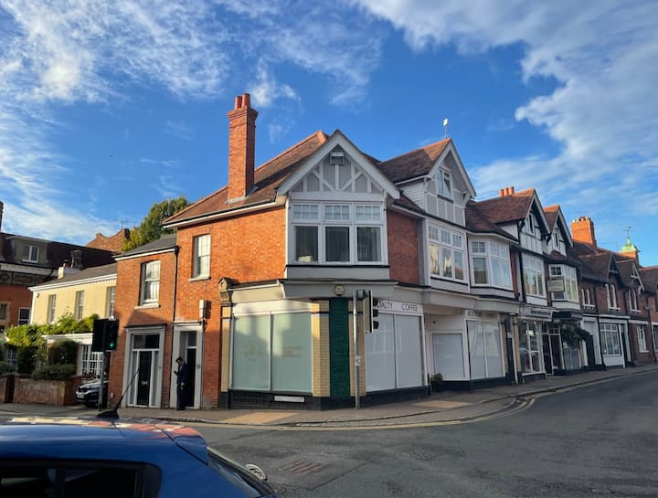 Flat In Pretty Wargrave - Henley-on-Thames