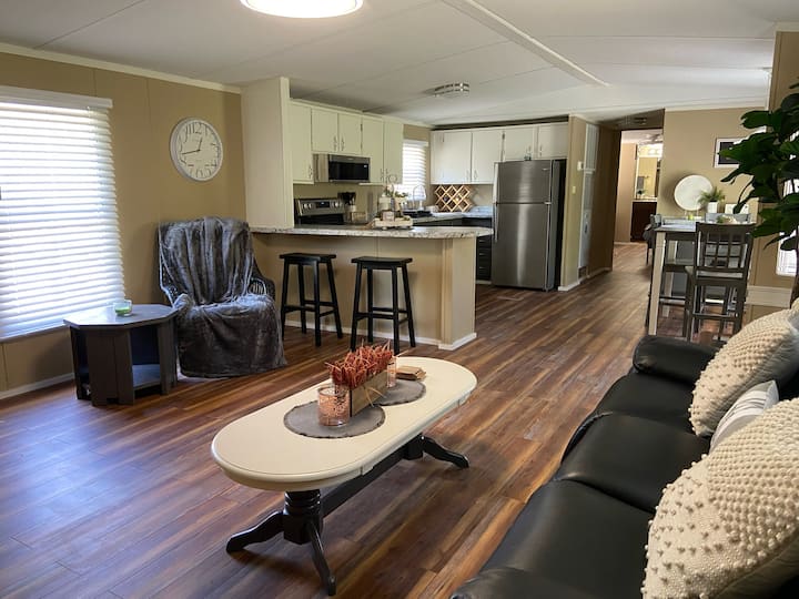 Country Retreat
Two Bedrooms Two Beds Two Baths - Luce Township, IN