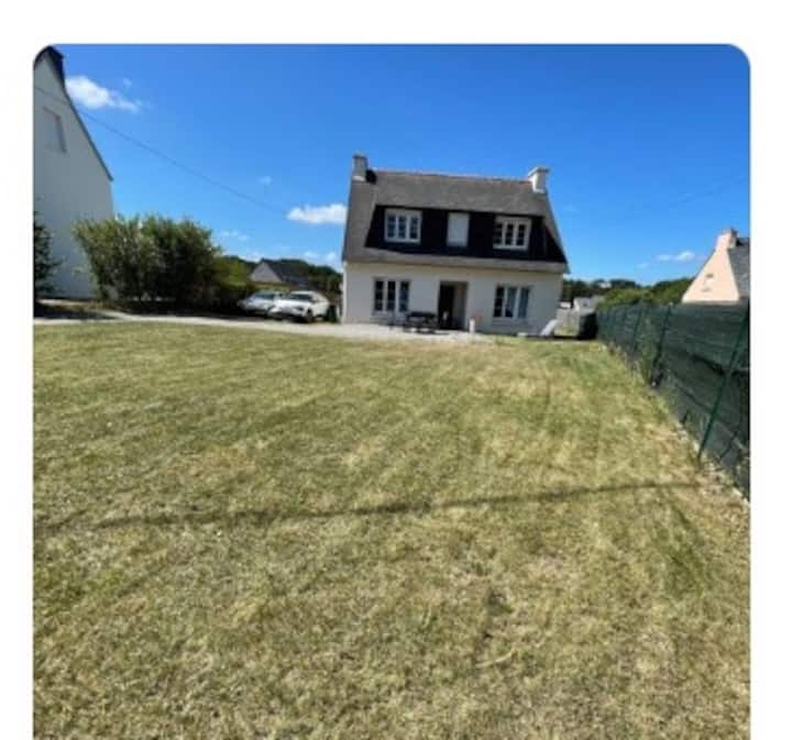 La Maison Au Pays Des Fraises - Ibis budget Brest Sud Plougastel