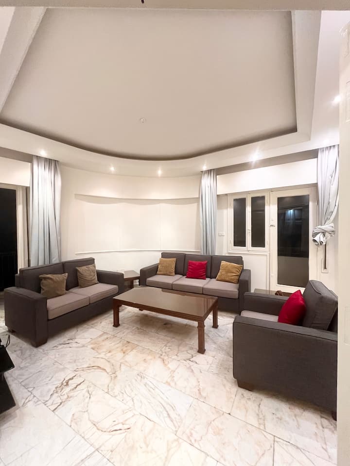 Verdun Fully Equipped 3-bedroom Apartment - Beyrut