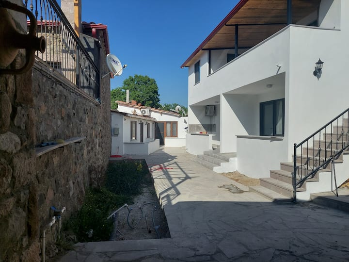 Aileler Uygun Rahat 1+0 - Assos