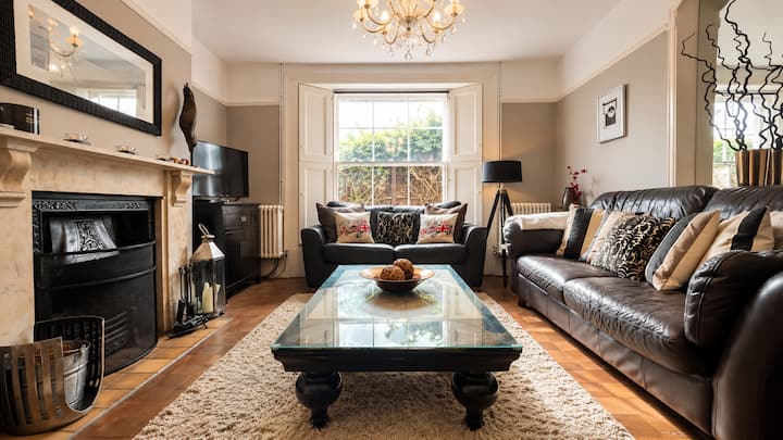 Large Period Cottage In St Peters - Broadstairs