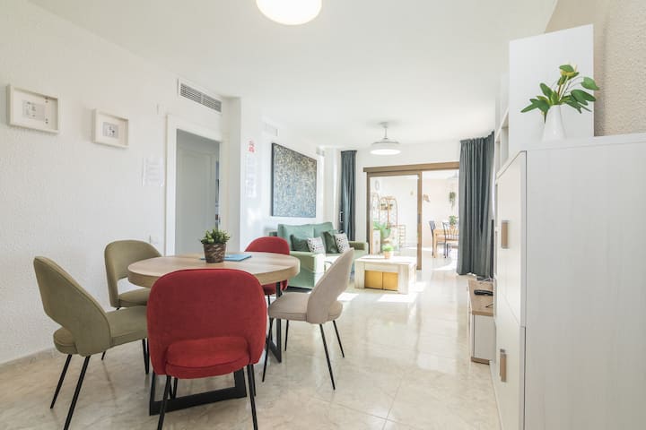 Apartment With A Sea View! Pool And Parking! - Santa Pola