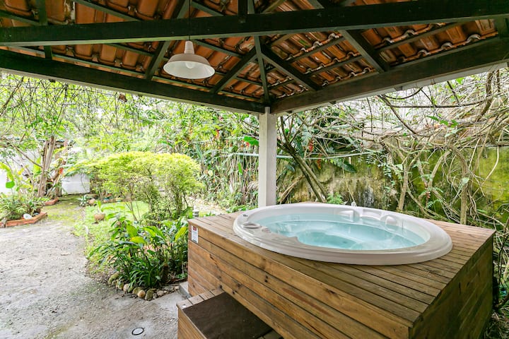 Férias Em Família | Jacuzzi Fria | 200m Da Lagoa - Florianópolis