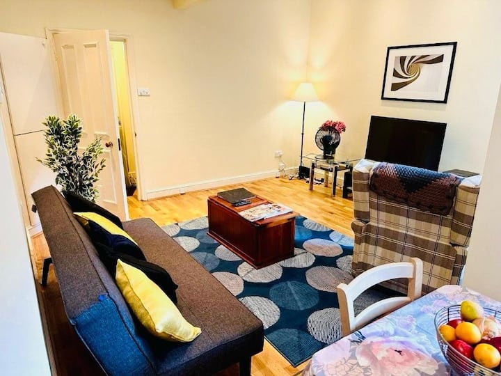 Lovely Cozy Vintage Apartment By Kensington - Earls Court
