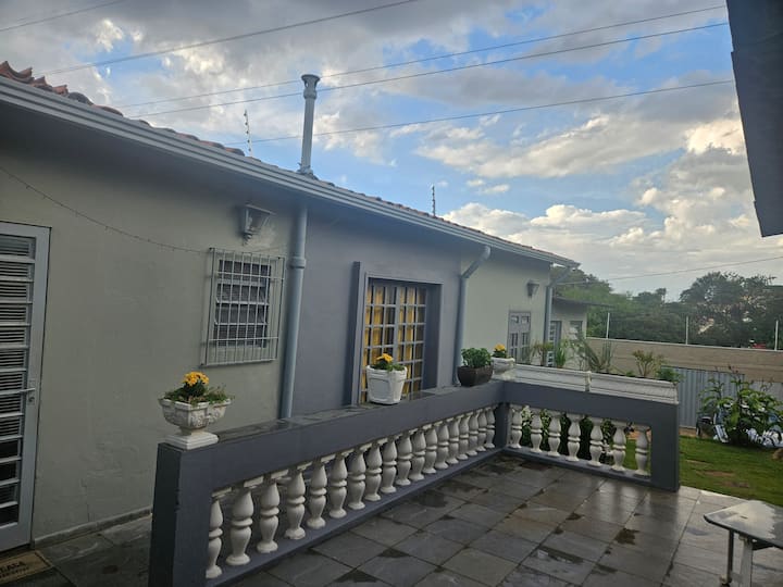 Casinha Aconchegante  Próximo Iguatemi  Campinas - Campinas