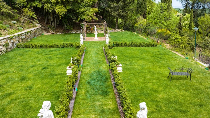 Dream Tuscan Wedding Villa - Florence