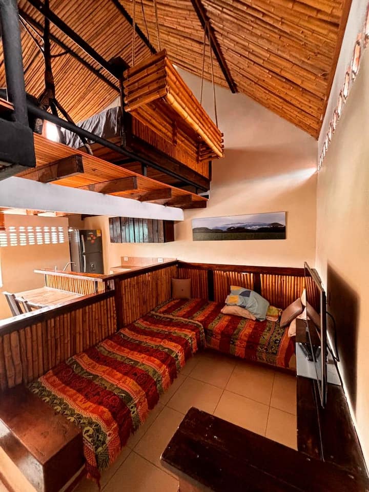 Mini House Of Bamboo | The Alameda - Cali