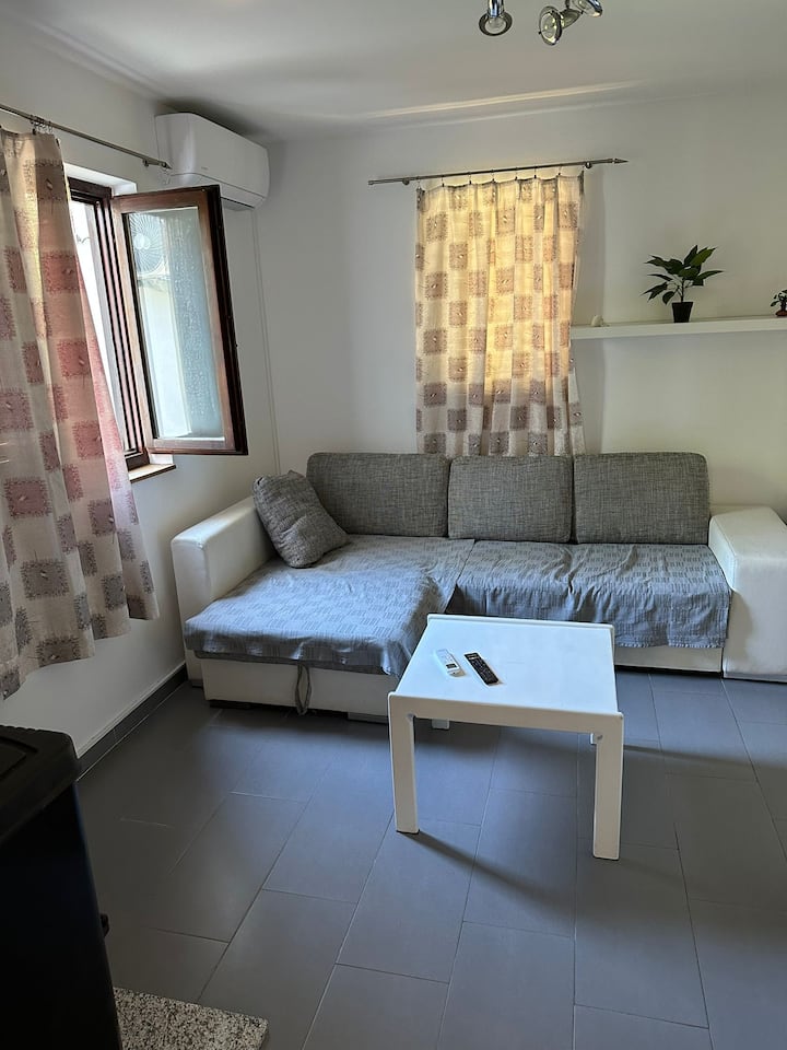 Apartman Marko Na Super Lokaciji - Malinska