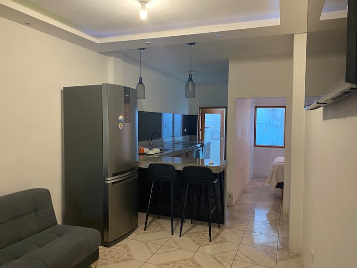 Casa Bonita, Near The Sea - Galápagos Islands