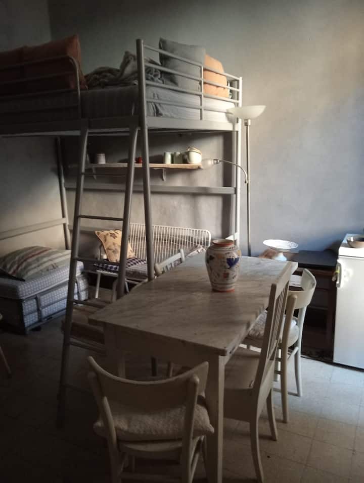 Cozy Room In Historic Building - Cremona