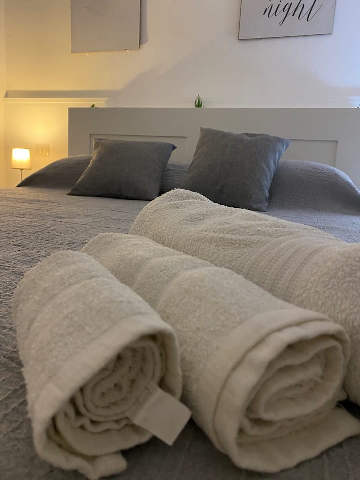 Mydomu House - Syracuse