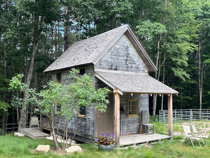 The Pot Shed At Round House Farm - Maine