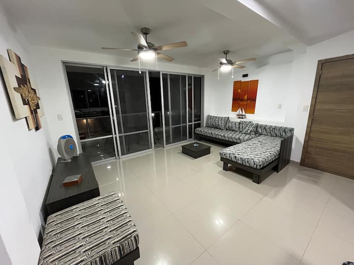 Depar A 5 Min De La Playa-precio Inicial De 2 Pers - Atacames Cantón