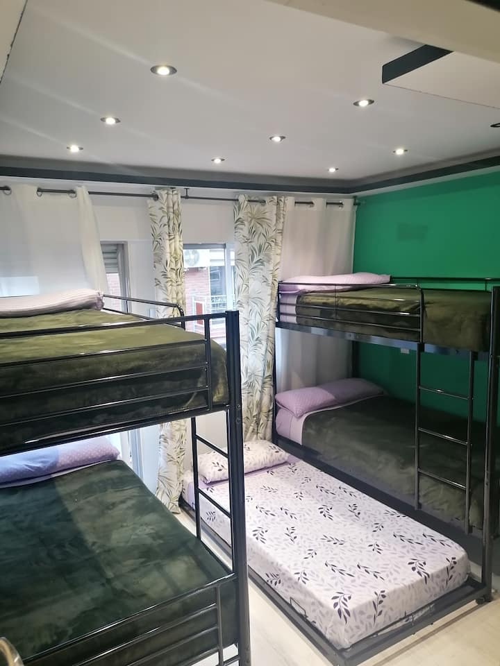 Habitación En Casa De Familia En Madrid - Leganés