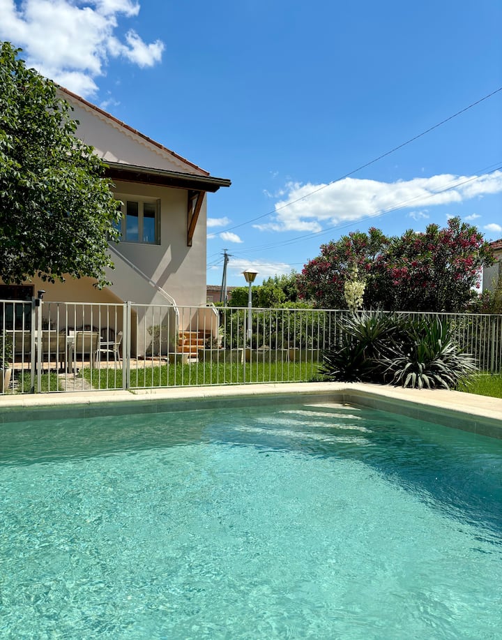 Villa Rénovée Avec Piscine Privée En Drôme - Montélimar