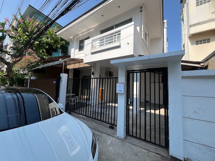 Bambino House @Kasetsart - Bangkok