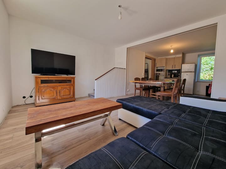 T4 Bien Situé - ibis budget Besançon Centre Gare