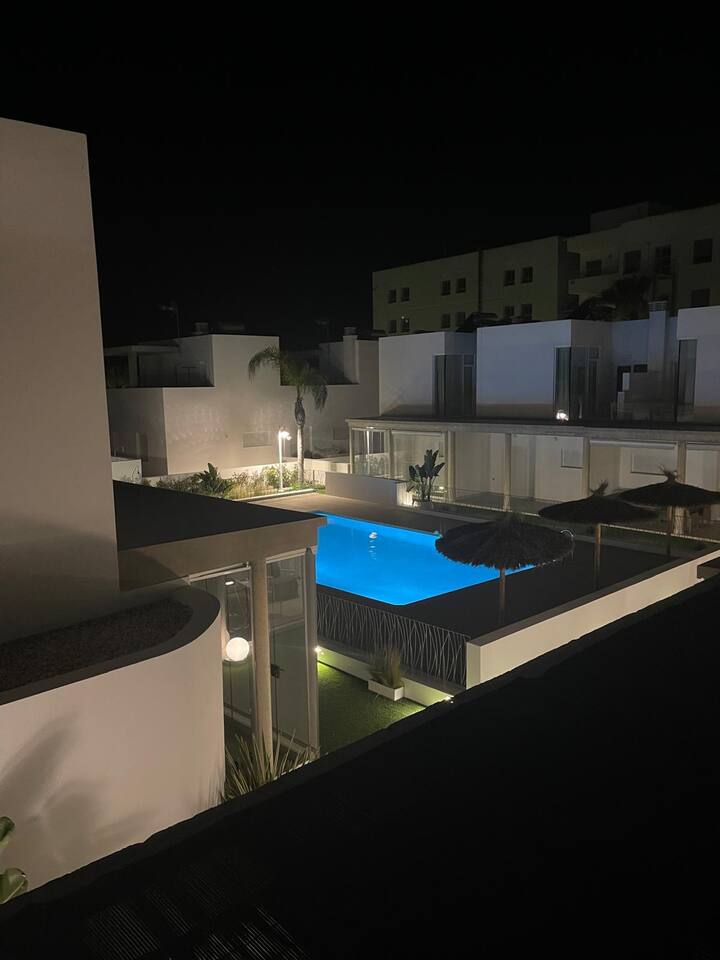 Habitación En Adosado De Lujo - Cartaya