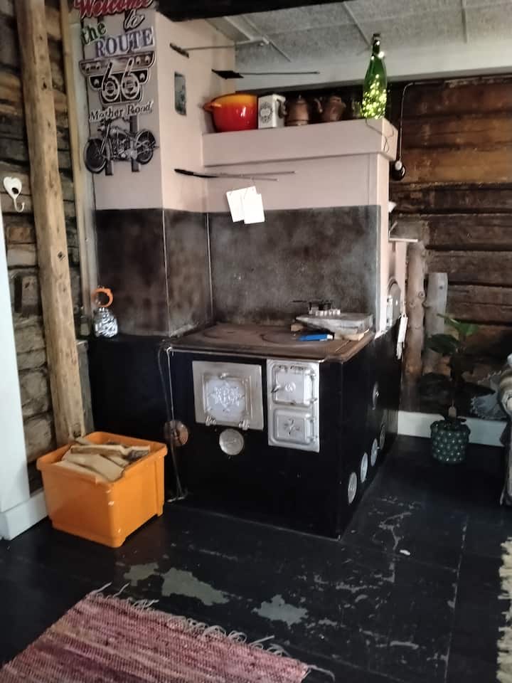 Vuokrataan Pieni Mummonmökki Lähellä - Kouvola