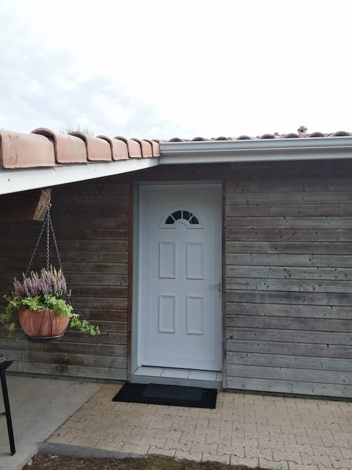 Doum-doum.
Logement Pour 4 Personnes. - Sanguinet