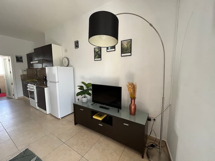 Cozy 1 Bed Flat In Balluta Bay - Malta