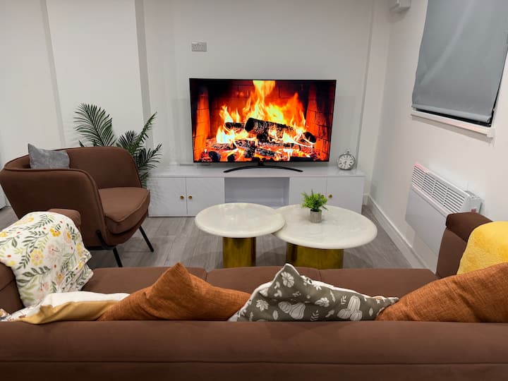 A Luxury High-end Studio - Birmingham