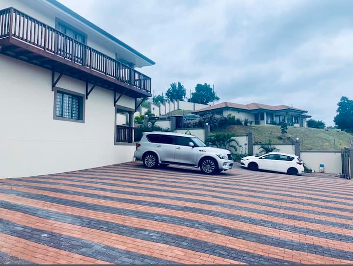 Ohlwini Luxury Garden Home In South Coast - Scottburgh