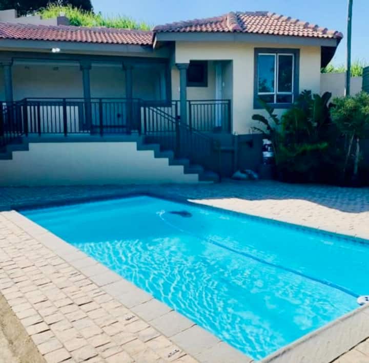 Homely Luxury Suit Lodge In South Coast - Pennington