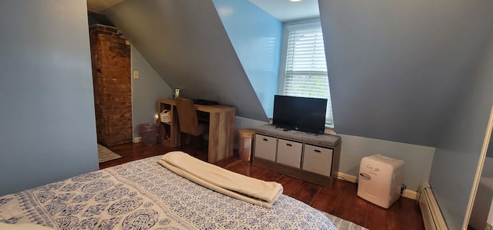 Skyblue Room With Mountain View - Poughkeepsie, NY