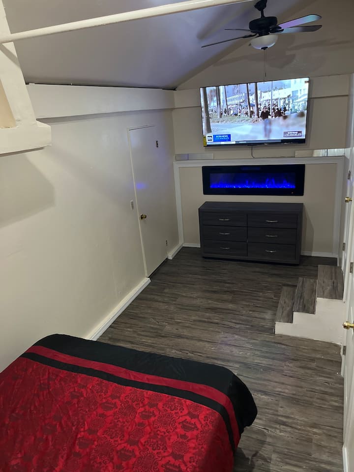 Detached 3 Car Garage - San Bernardino, CA