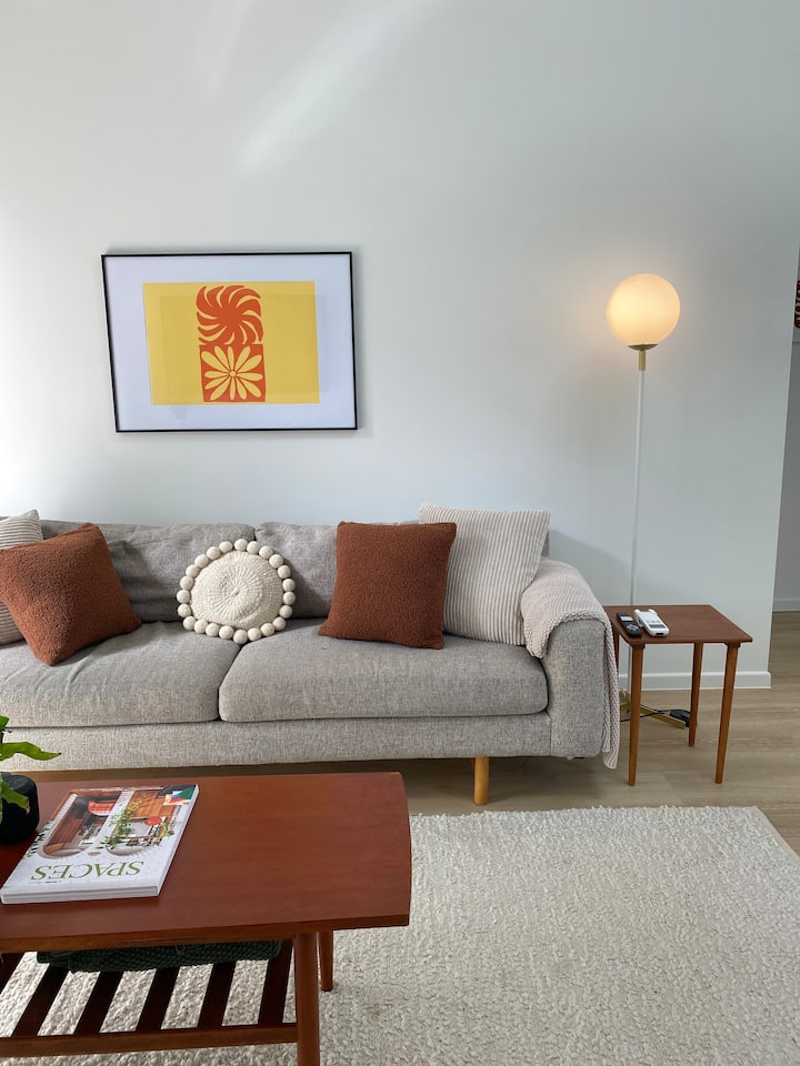 Surfside Treetop Retreat - Marcoola