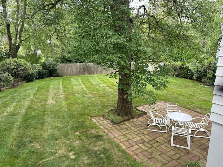 Updated Three Bedroom Ranch - Greenwich, CT