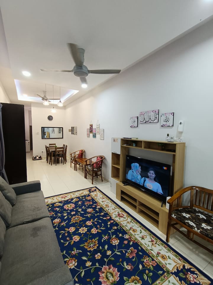 Nuraim Homestay Tgs - Cherating