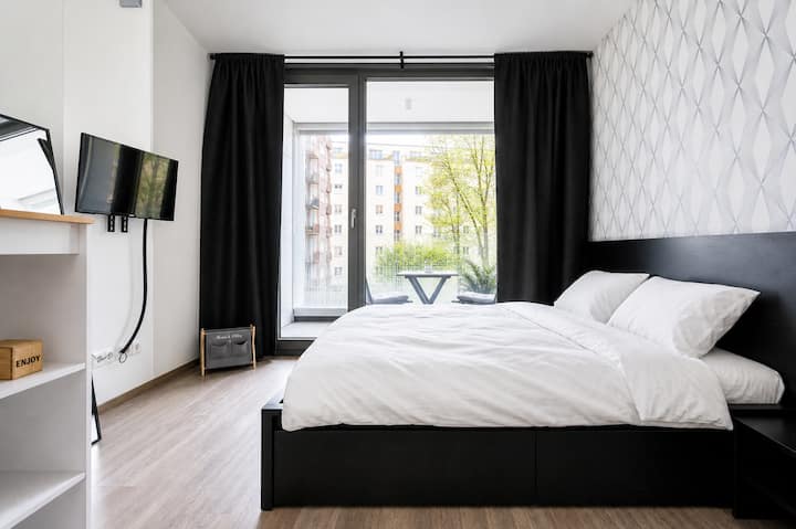 200mb Wifi, Supermarché Sur Place, 12min Centre - Prag