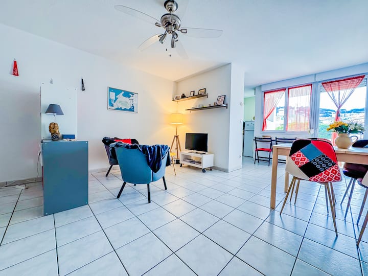 Appart. T2- 4 Pers-parking- Central - Plage de Sète