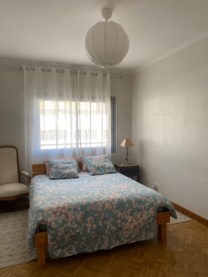Chambre Avec Parking Gratuit - Aix-en-Provence