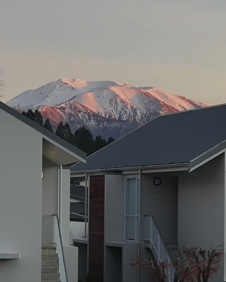 Methven Mountain View Apartment - West Coast