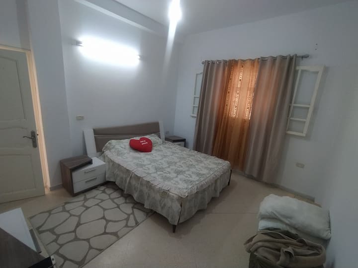 Appartement S+2 à 2 Pas De La Zone Touristique - Tozeur