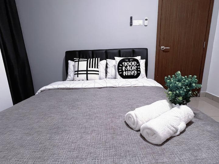 Big Condo @ Jb/setiatropika/utm/mid Valley, 1-6pax - 스쿠다이
