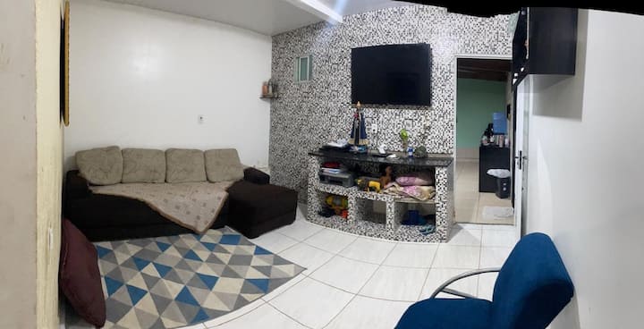 Casa Ampla C/ Garagem E 1º Andar - Pernambuco
